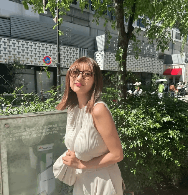 日本极品美女！156cm、52kg，完美身材微胖天花板！ – 尚街拍